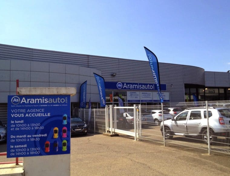AramisAuto livre et reprend désormais à domicile