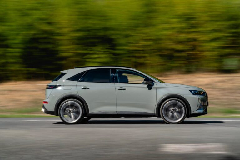 Essai nouveau DS 7 hybride : que vaut le SUV restylé (2022)